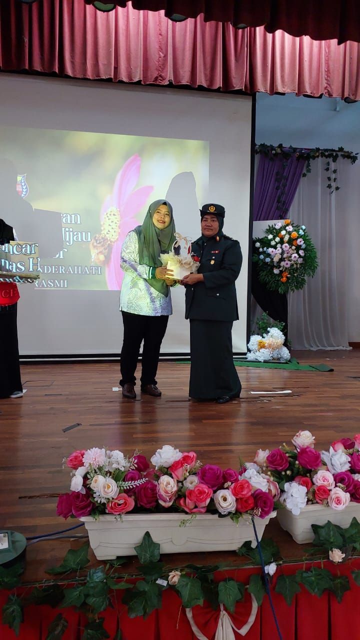 PELANCARAN PROGRAM TUNAS HIJAU FASA III – PERAK (SIRI 2) DI SMK PANGKOR ...