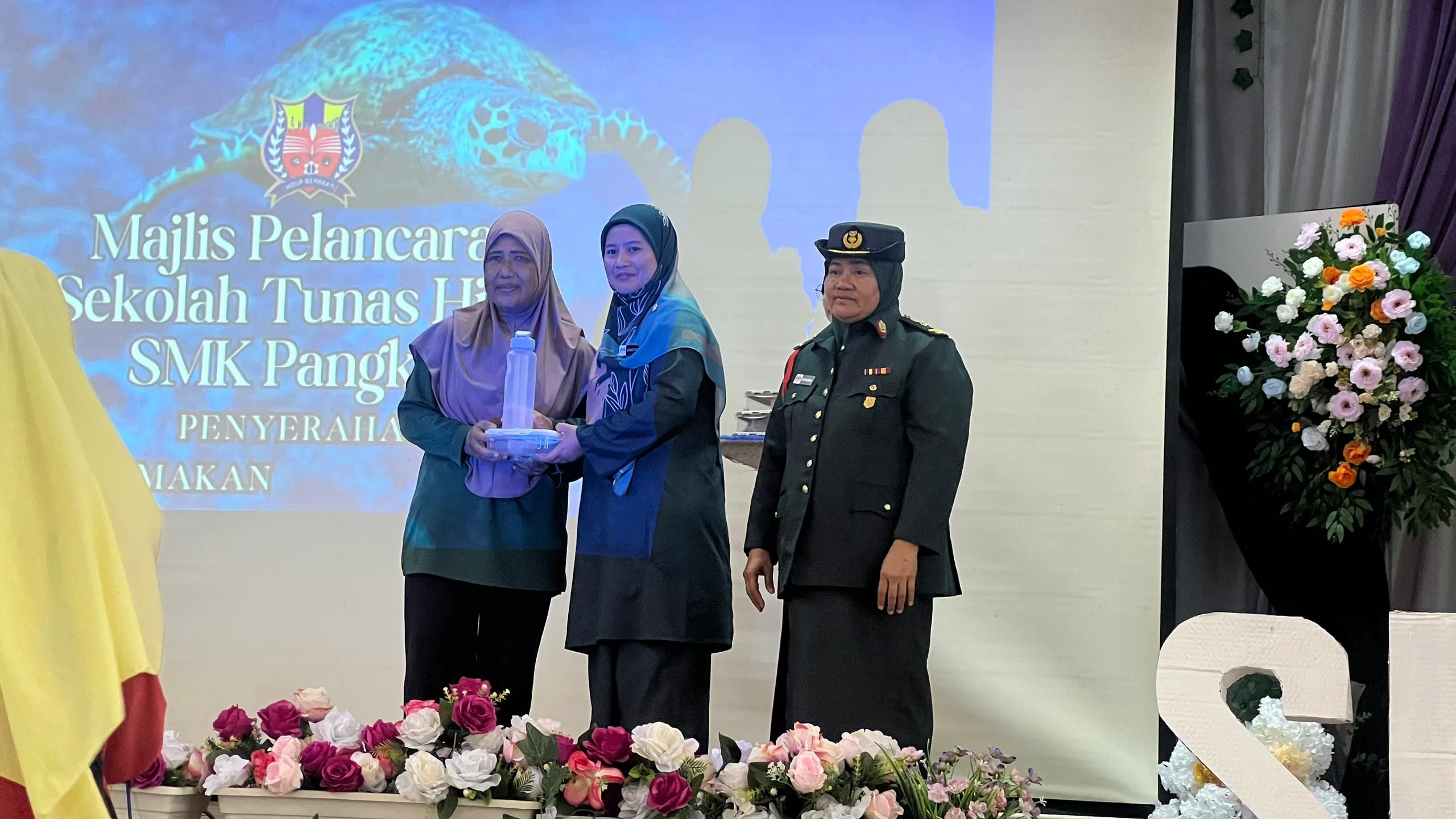 PELANCARAN PROGRAM TUNAS HIJAU FASA III – PERAK (SIRI 2) DI SMK PANGKOR ...