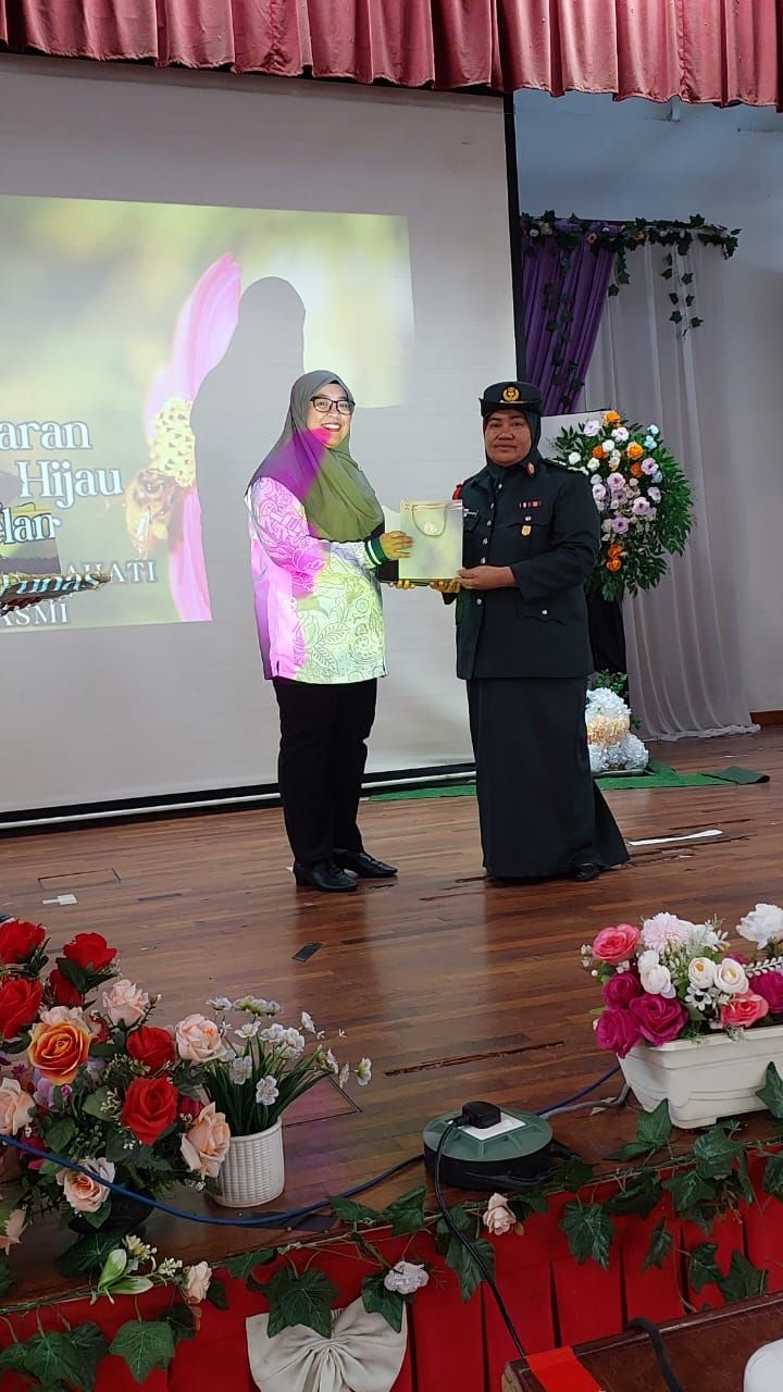 PELANCARAN PROGRAM TUNAS HIJAU FASA III – PERAK (SIRI 2) DI SMK PANGKOR ...